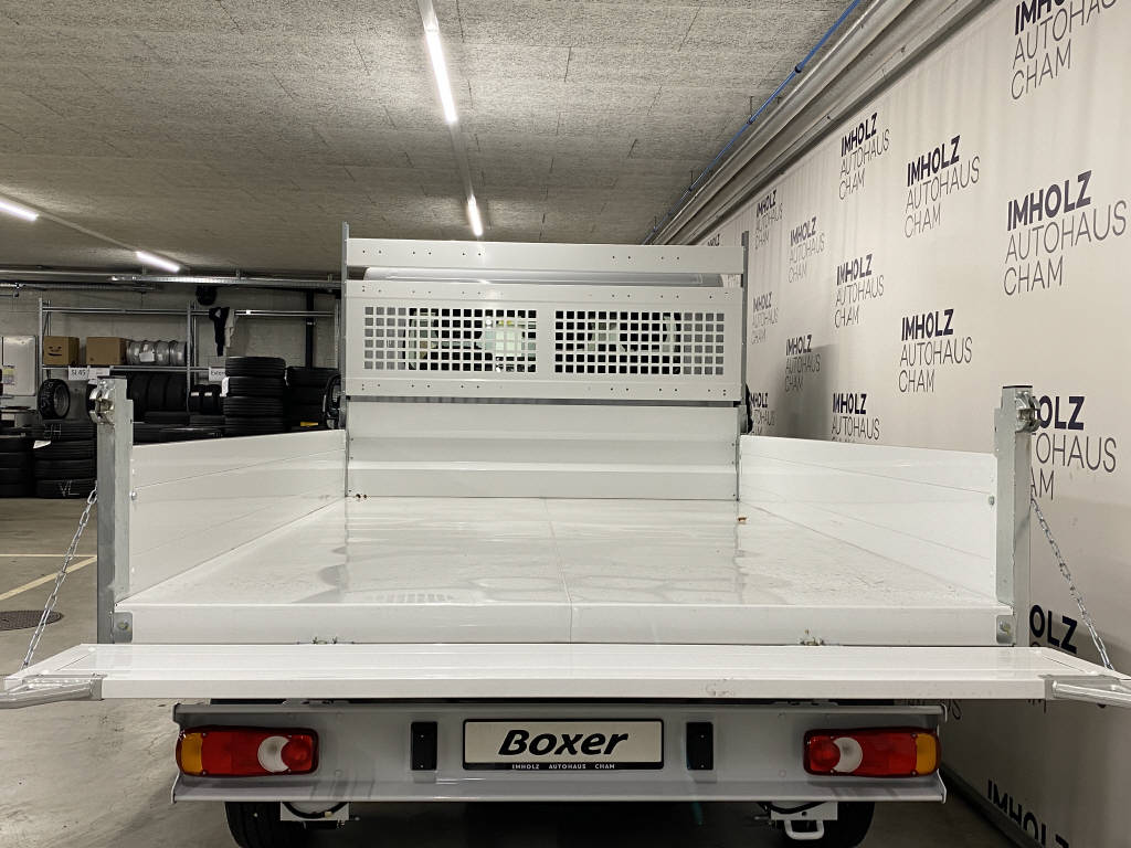 PEUGEOT, Boxer S-Kab. 335 L2 2.2 BlueHDi Kipper, 3-Seitenkipper ...